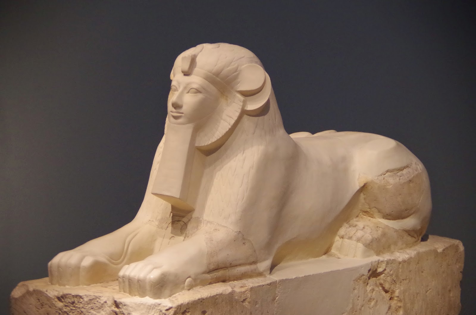 Seni arca Upsi: Pengenalan Arca