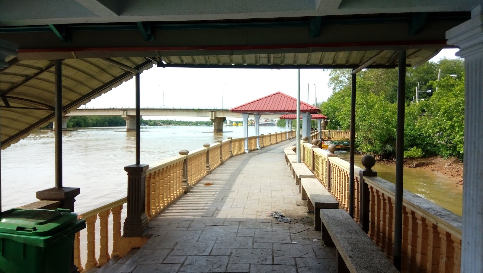 Kuala Linggi, Sungai Linggi dan Jambatan Kuala Linggi, Port Dickson