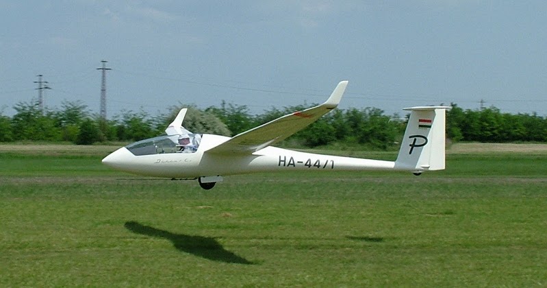 Discus CS. Nowy szybowiec Politechniki Rzeszowskiej