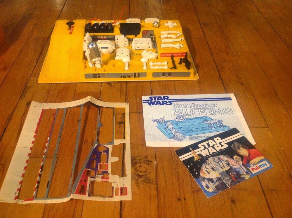 theswca blog: Palitoy's Droid Factory: Base for Your Face!