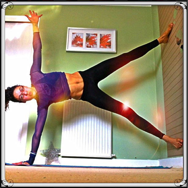 ॐ YogaSanity : Star Pose Challenge by Ayamihiroshige ॐ