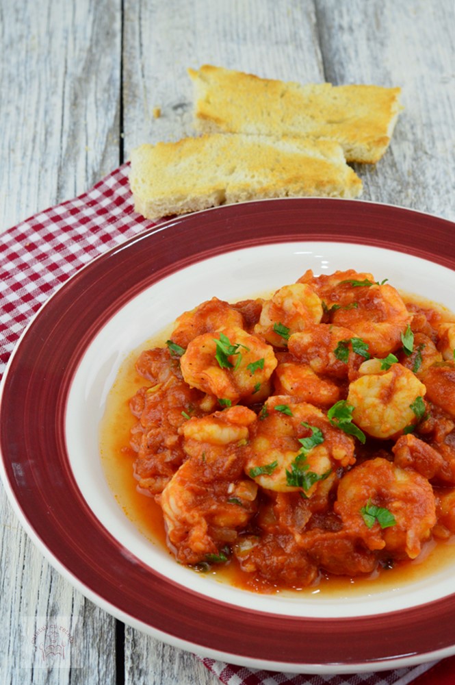 Creveti in sos de rosii - CAIETUL CU RETETE