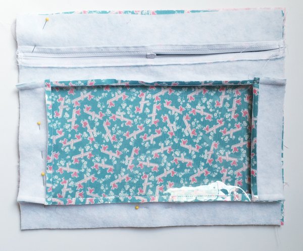 See Through Zip Pouch Tutorial ~ Free-Tutorial.net