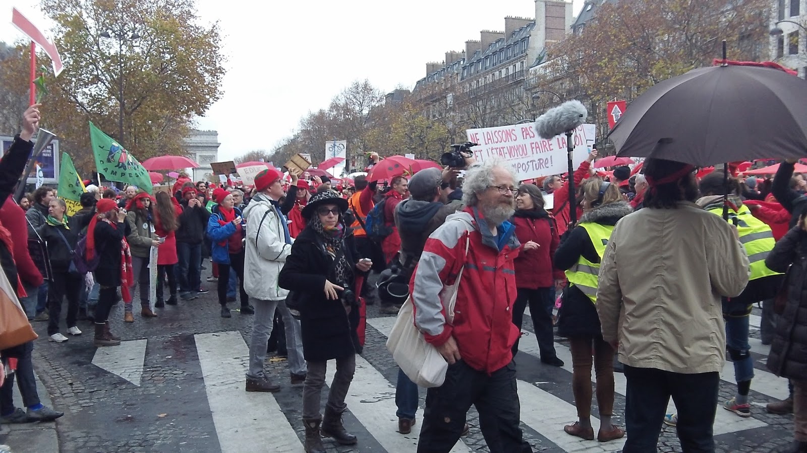 AWPA Sydney : Photos-Thousands of protesters gather for ‘red line protest’