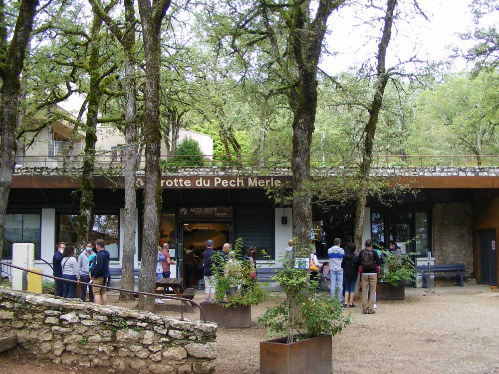 Days on the Claise: Pech Merle Prehistoric Painted Cave, Cabrerets, Lot ...