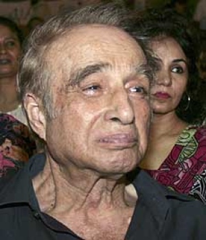 CHINAR SHADE : ISMAIL GULGEE ..A TOWERING ARTIST FROM THE SUBCONTINENT