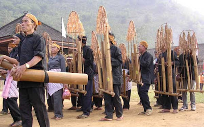 Badeng Kesenian Tradisional Khas Garut ~ WisataTraveling & Masakan ...