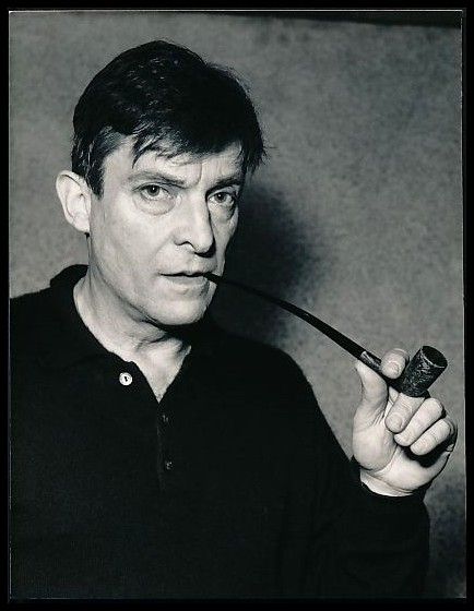 Famous Pipe Smokers: Jeremy Brett