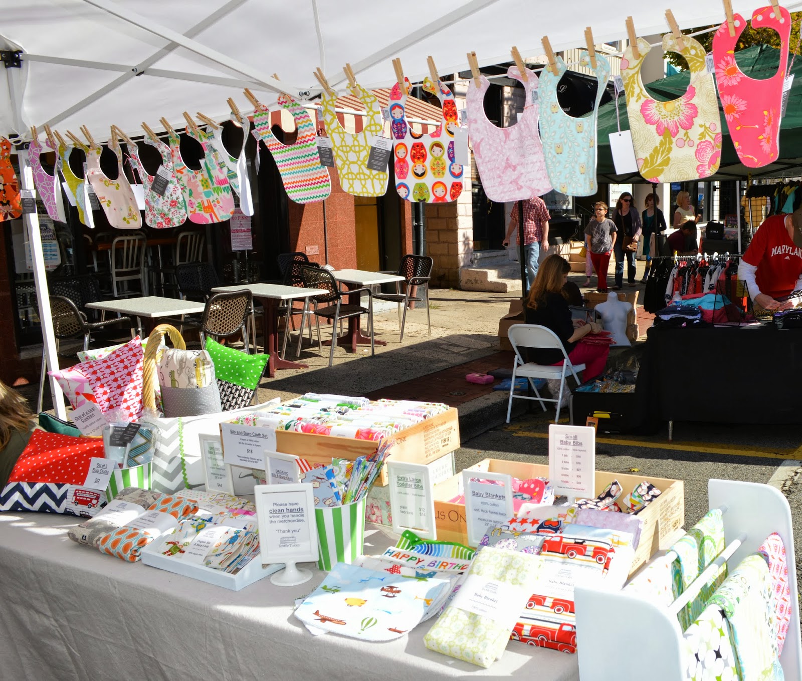 TEXTILE TROLLEY: Photo's from the Craft Fair