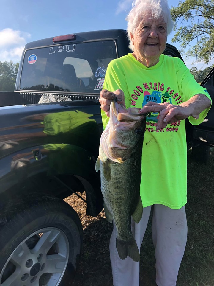 Marian's Hunting Stories, etc., etc., etc...: Great Grandma's Biggest Fish