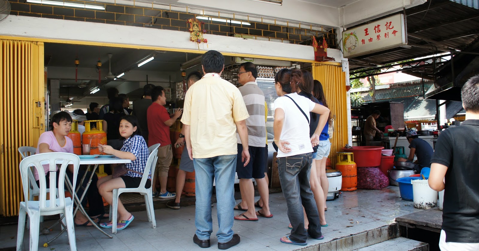 Waiii Sek Meowsss: Lim Fried Chicken Stall @ Restoran Wong Soon Kee, SS14