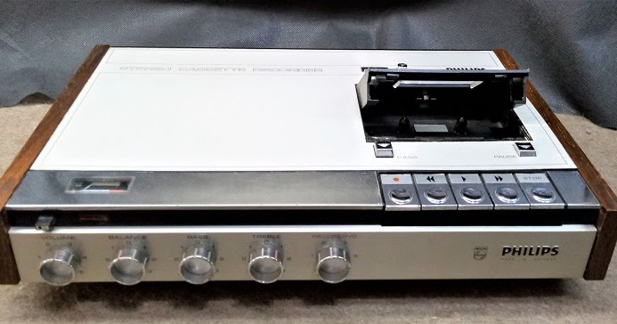 Manutenção de Som Vintage PGomes - Vitrolas, Toca Discos e Aparelhos ...