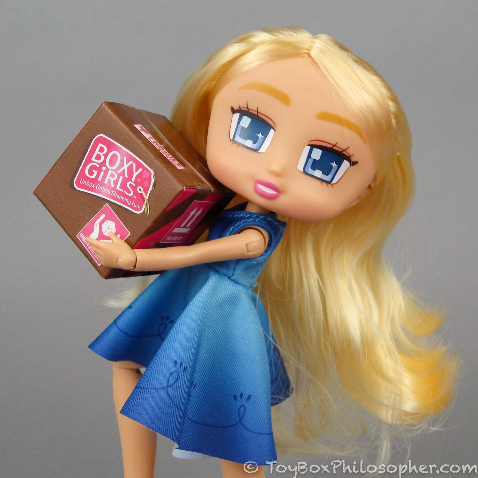 Sunday Surprise: Boxy Girls Willa by Jay at Play! | The Toy Box Philosopher