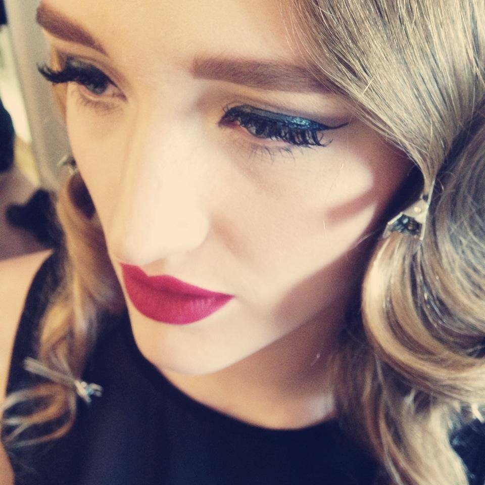 Crown Brush: Perfect Brows with The Crownbrush Eyebrow Palette