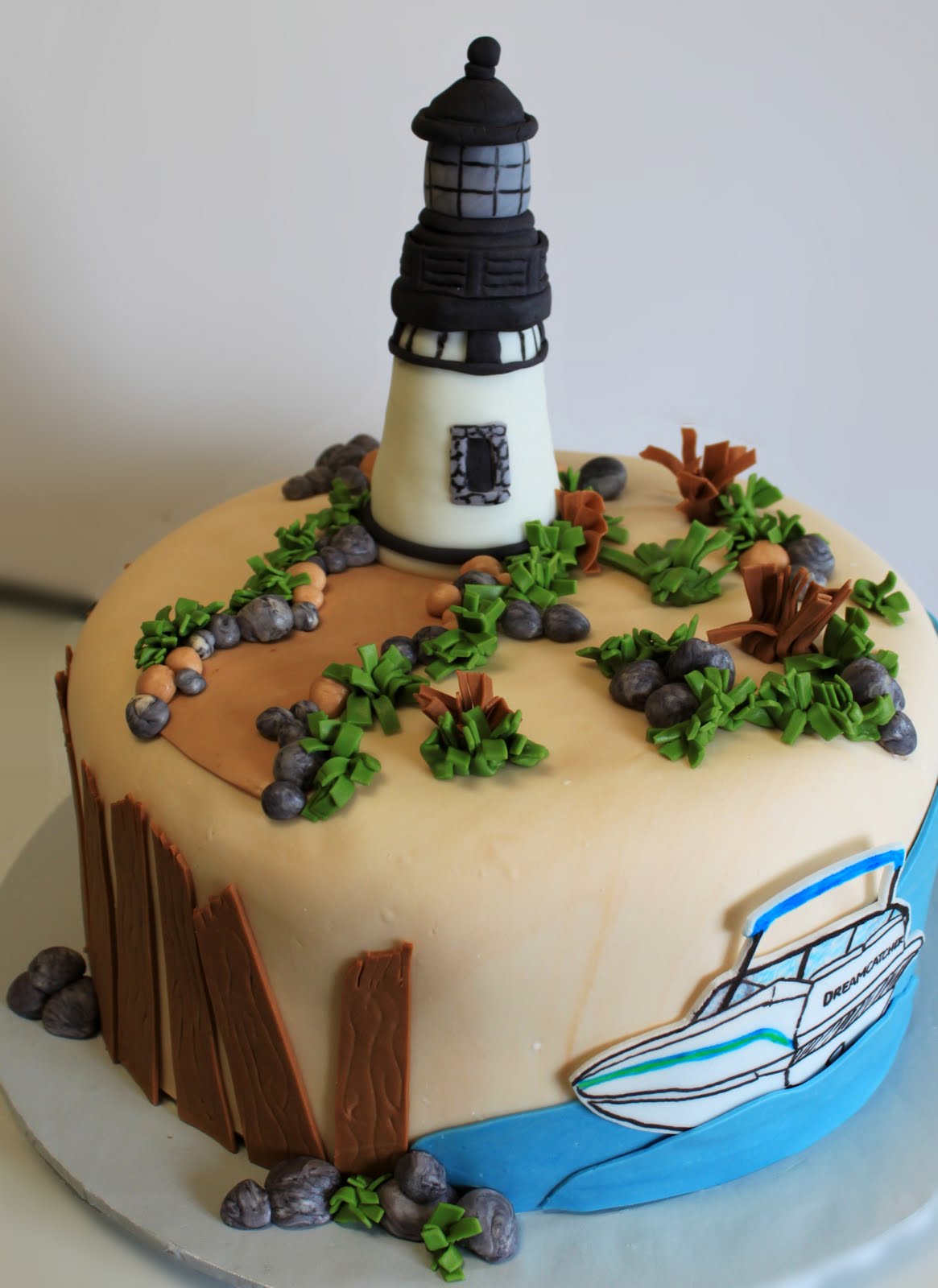 Layers of Love: Lighthouse cake