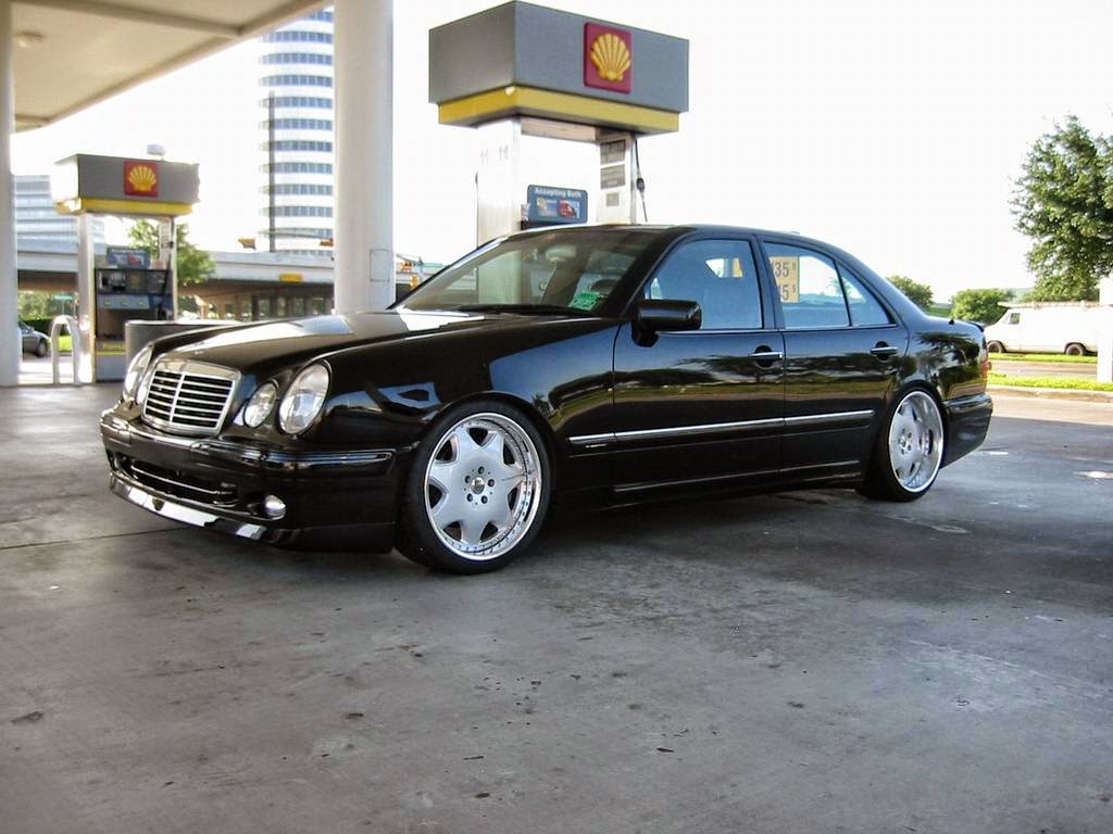 Mercedes-Benz W210 on 19" Auto Couture Magnifique | BENZTUNING