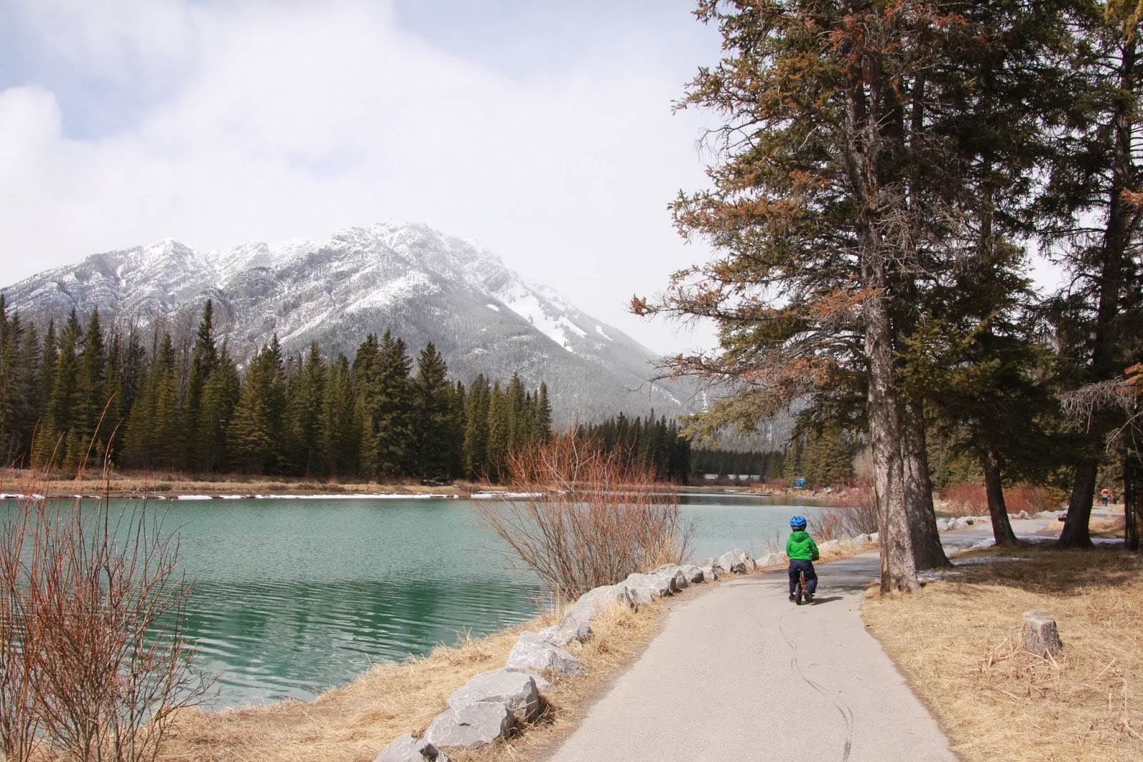 Family Adventures in the Canadian Rockies: The Best Family Bike Trails ...