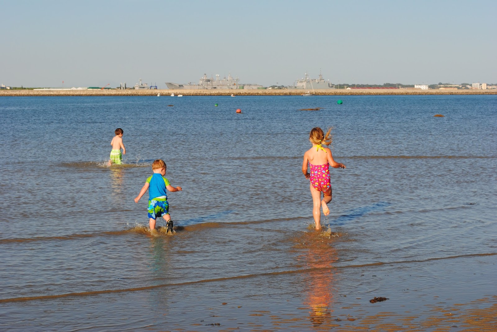 Adventures in Spain: Things to do on the Paseo and Beaches of Rota