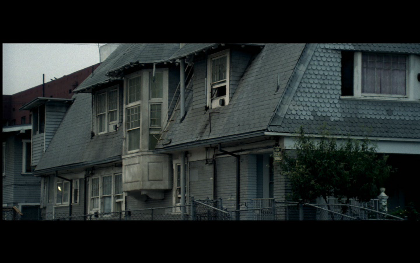 moodscanner: Production Design Review # 2 - SE7EN (1995)