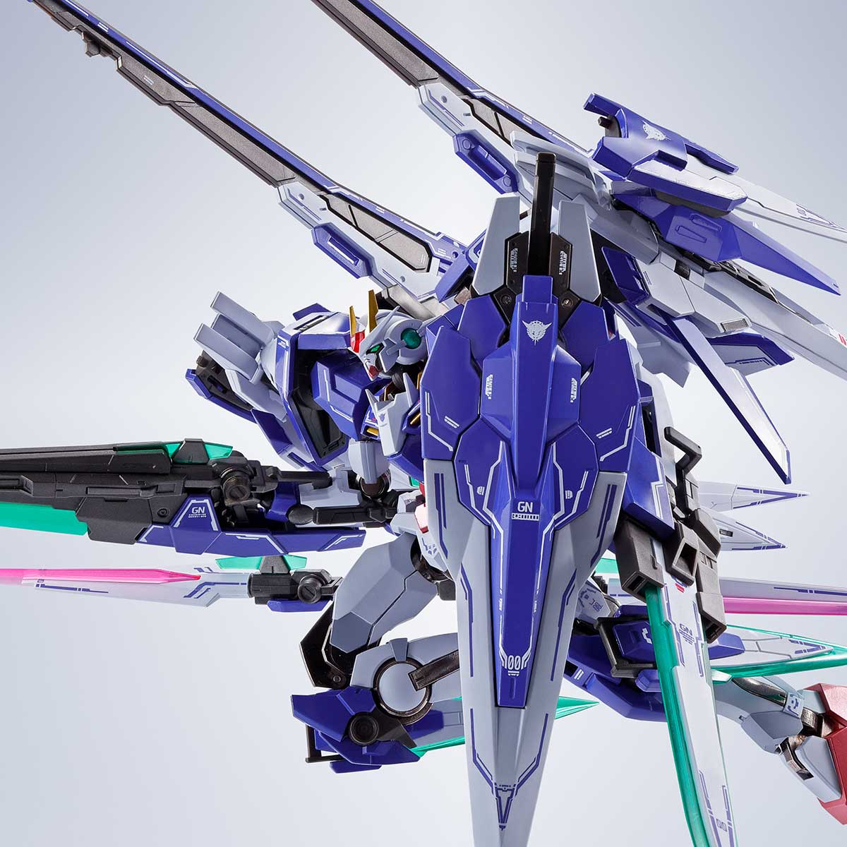 Metal Robot Spirit 00 Gundam XN Raiser + Seven Sword + GN Sword II ...