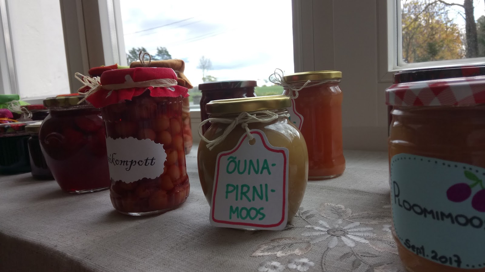 Ridala Raamatukogu: PÜÜA SÜGIS PURKI