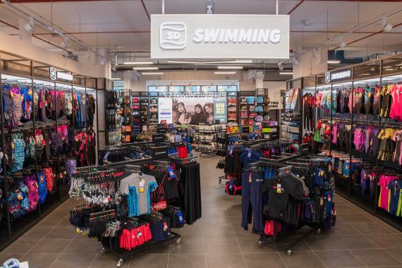 RUNNING WITH PASSION: SPORTSDIRECT.COM Unveils Latest Elevated ...