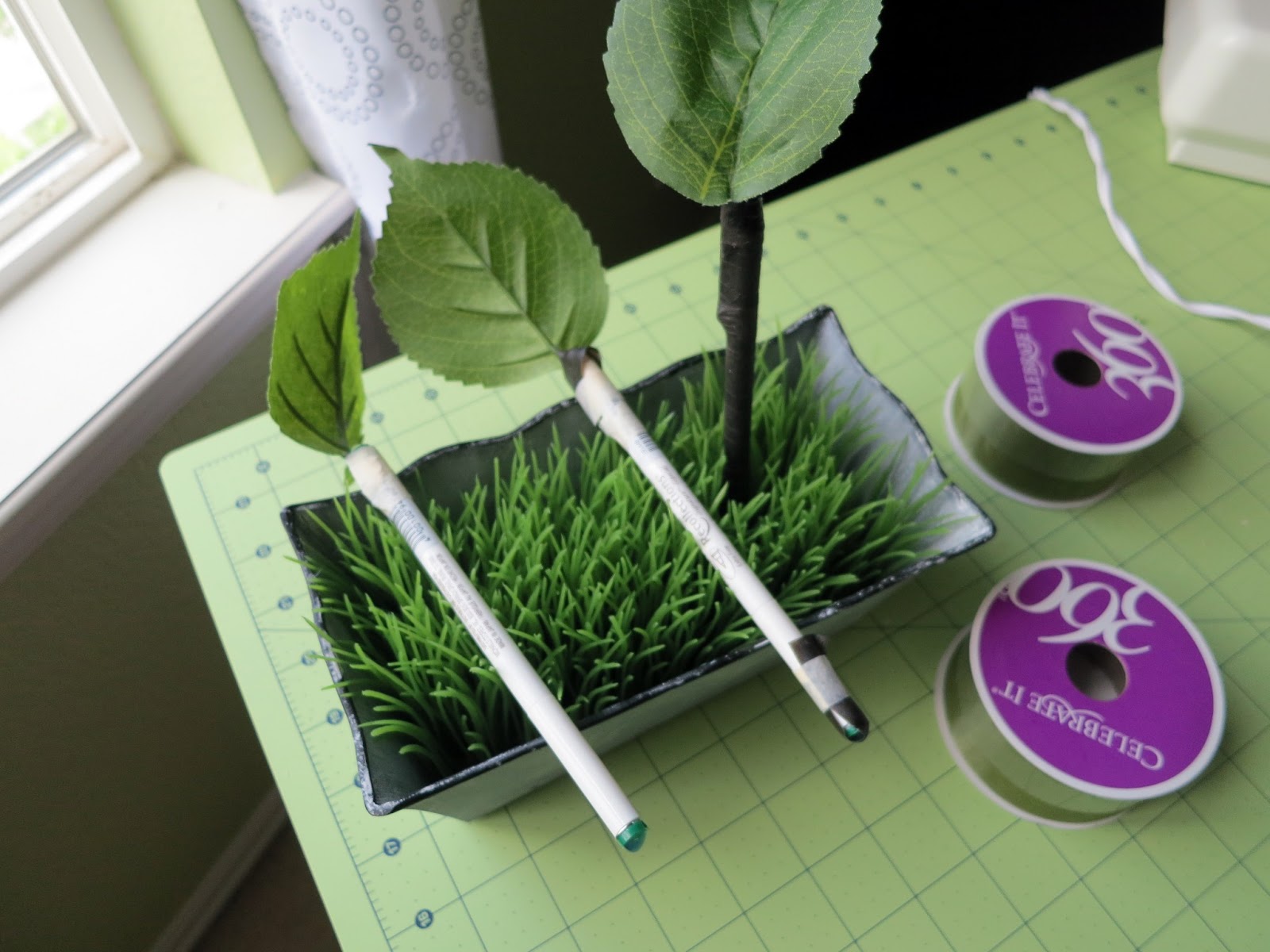 ashly simmons: twig and leaf pens