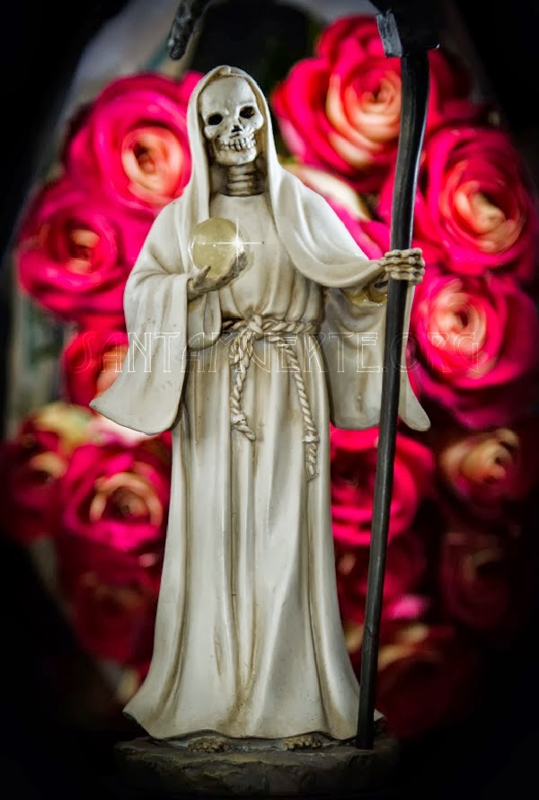 ALTAR A LA SANTA MUERTE: ORACION A LA SANTA MUERTE CONTRA CHISMES Y ... ALTAR A LA SANTA MUERTE: ORACION A LA SANTA MUERTE CONTRA CHISMES Y ...