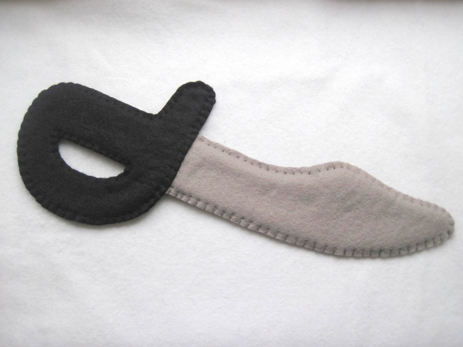 Grace's Favours - Craft Adventures: How to Make a Felt DIY Pirate Sword ...