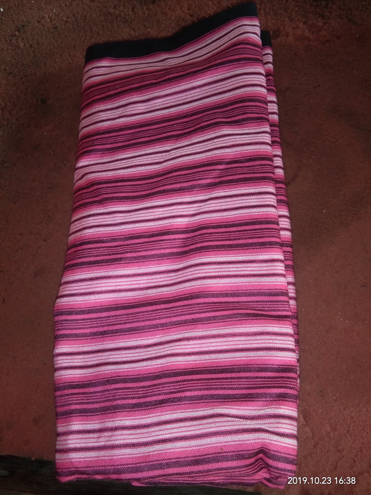 grosir dan eceran pakaian murah maumere: Sarung khas buton