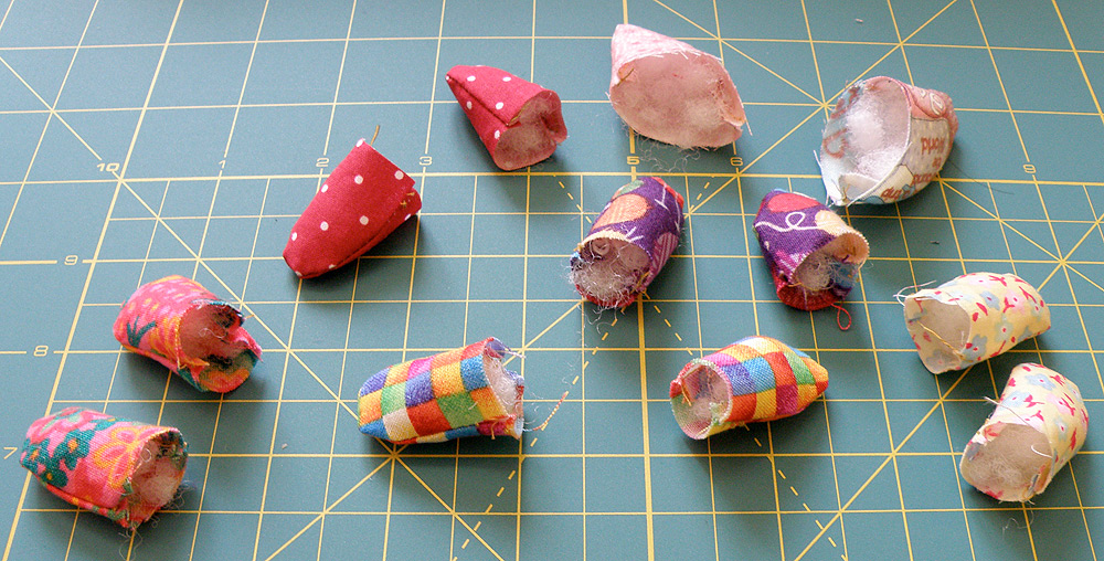 Fabric Toy Fish Free Sewing Pattern ~ DIY Tutorial Ideas!