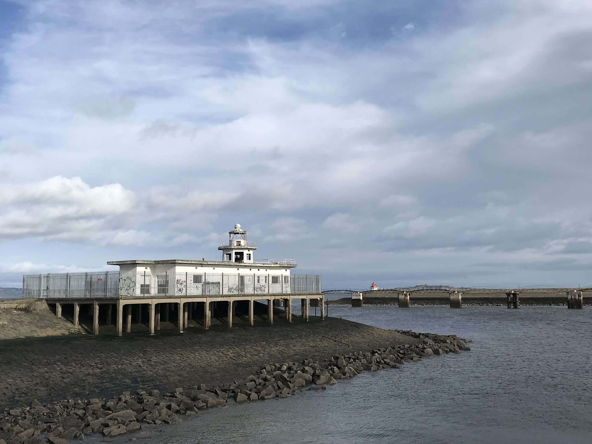 Kevin Nosferatu: Skulferatu #23 - West Breakwater Lighthouse and Signal ...