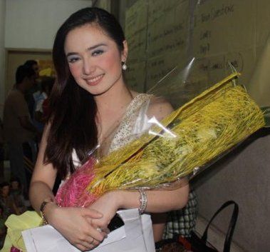 ANGELICA JONES: 8 ANGELICA JONES