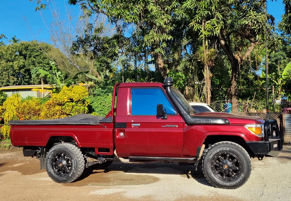 Toyota Landcruiser Open Back on Sale - PNG Trade Center