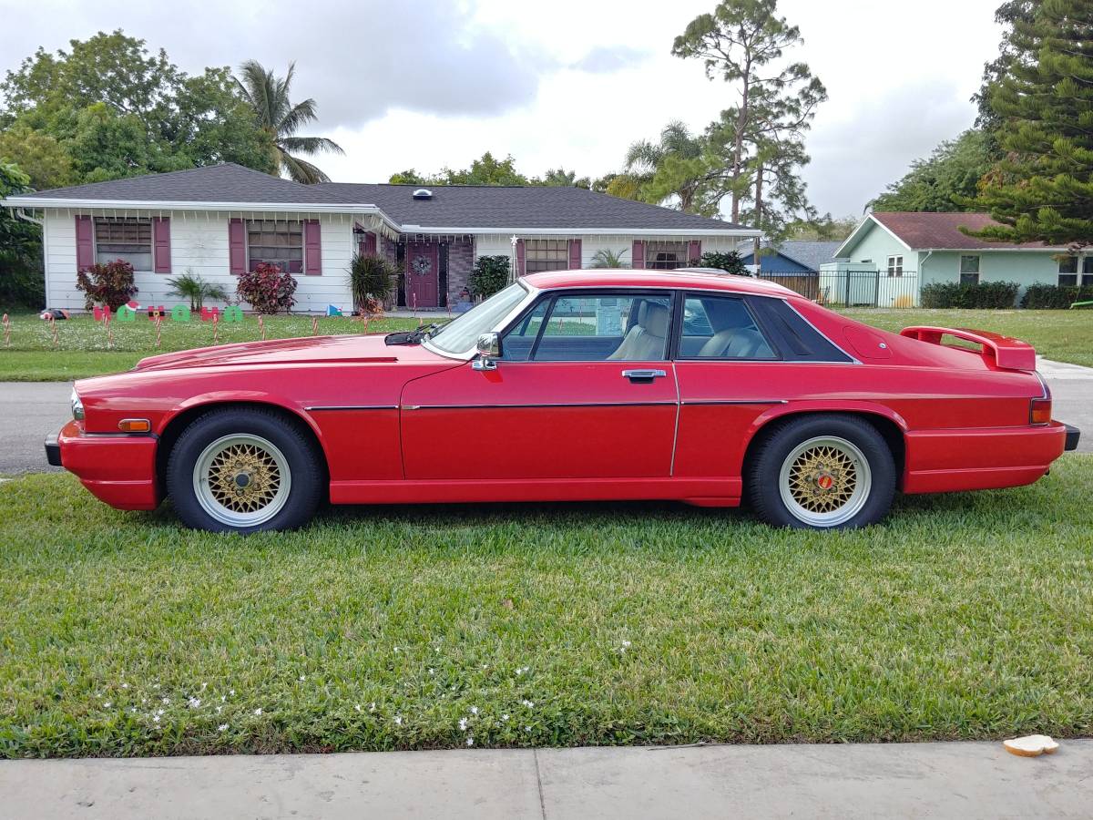 Tom Wilkenshaw Racing Kit: 1990 Jaguar XJS - DailyTurismo