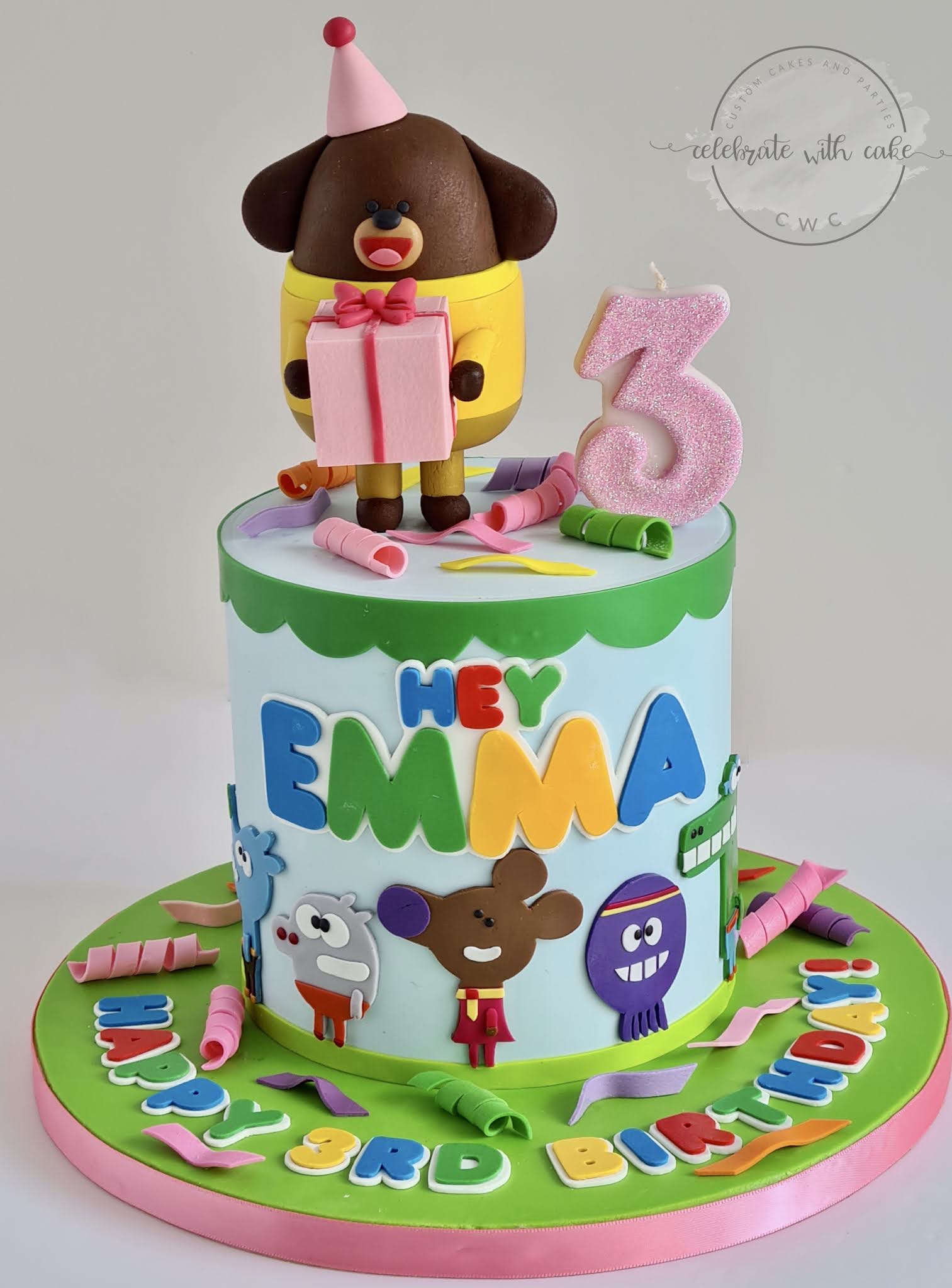 Celebrate with Cake!: Hey Duggee Single tier Cake