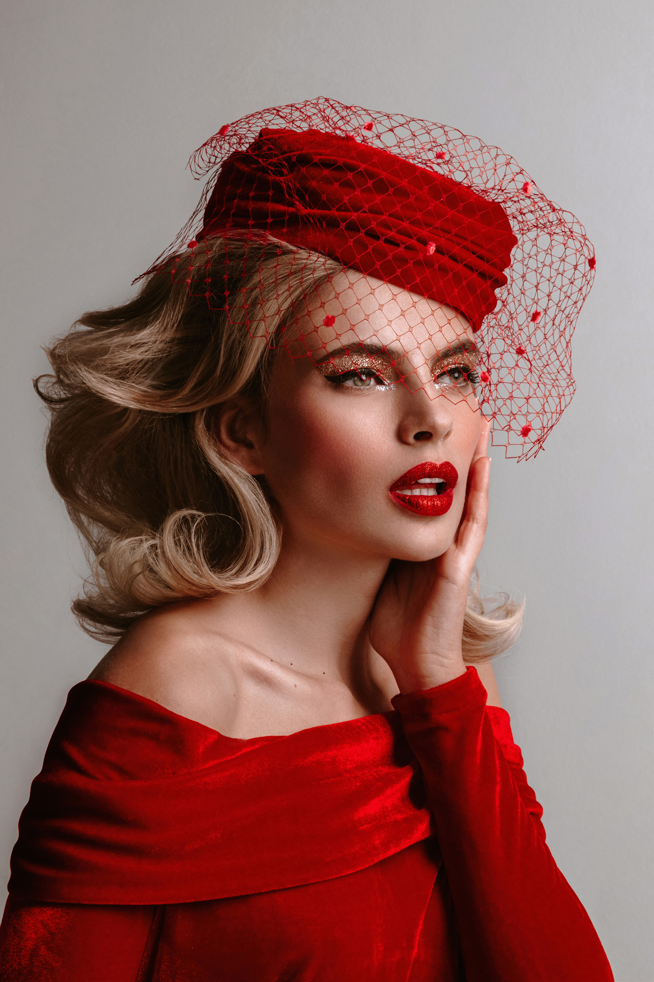 Boudoir: RED DELIGHTS by BOUDOIR