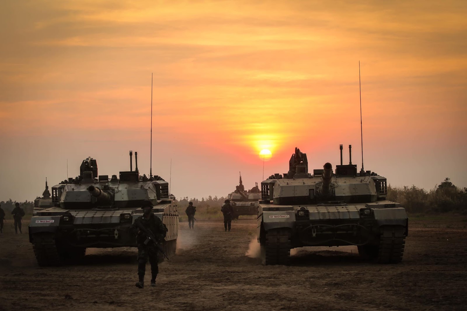 THAIDEFENSE-NEWS: NORINCO VT4 Main Battle Tank Royal Thai Army Promotional