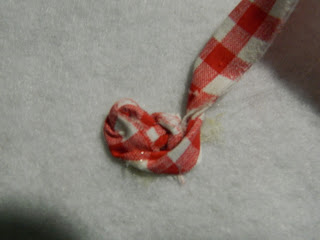 Loopy Loop Creations: How to Make a Heart Rosette