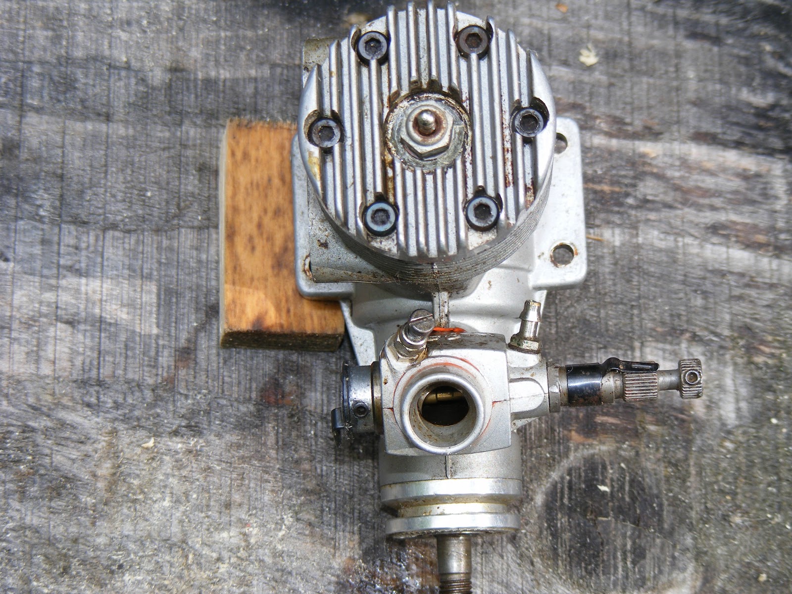 Vintage Model Airplane Engines Running: OS 50 MAX FSR Vintage Model ...