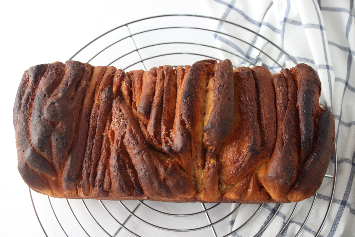 Pan Pull-apart de canela