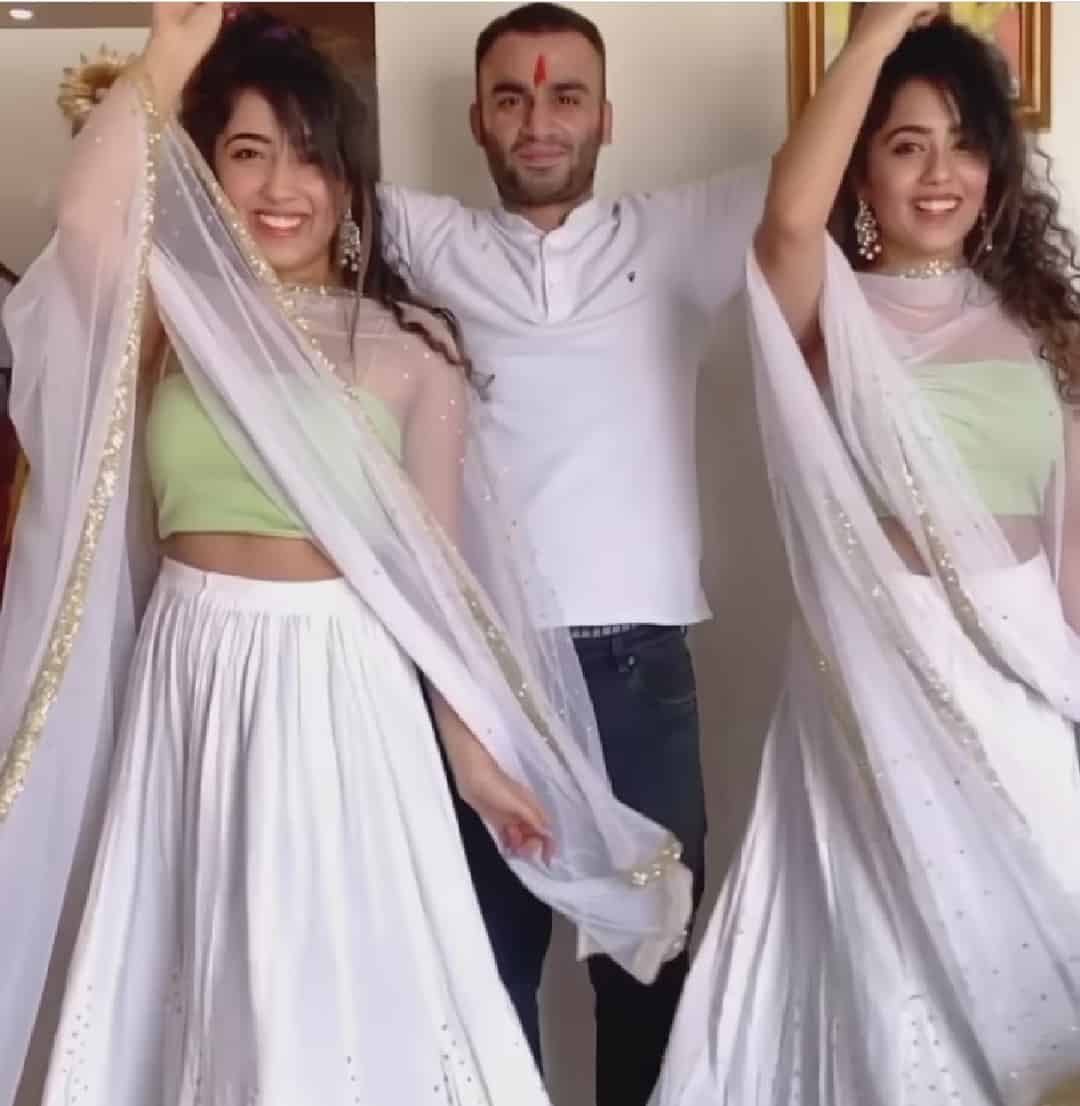 Chinky Minky Photos - Surabhi Mehra, Samriddhi Mehra(Twins) - Chinky ...