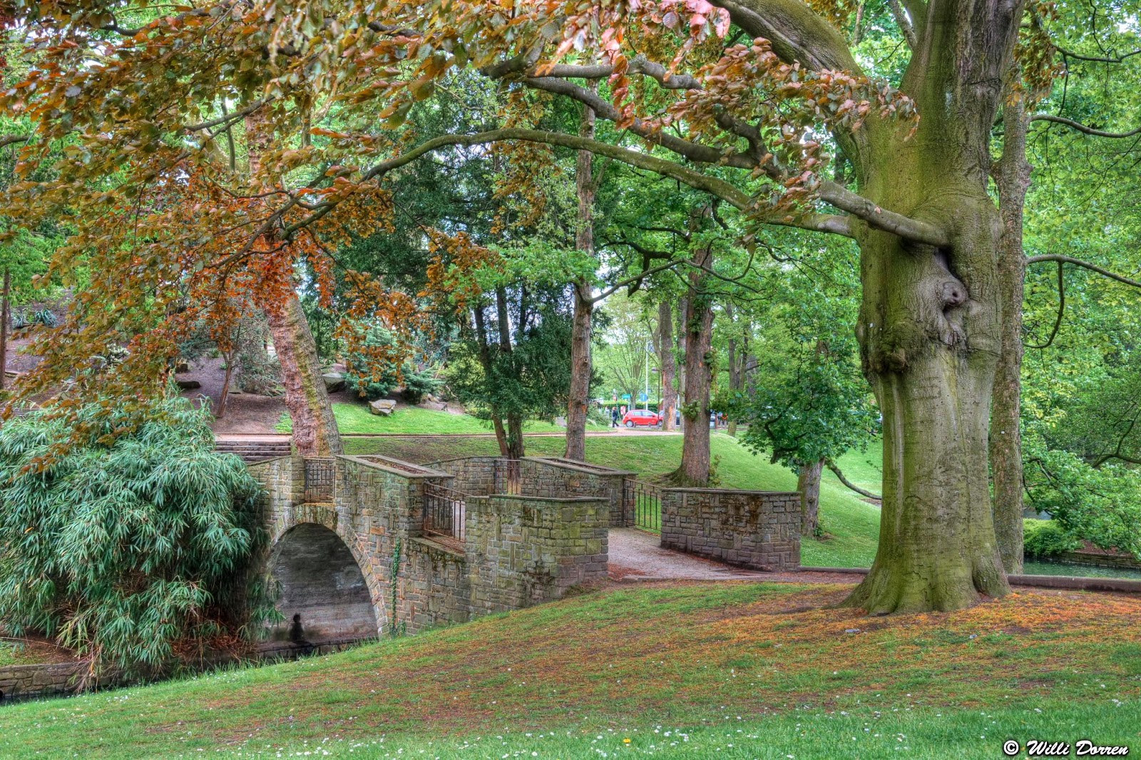 la ville de liege et ses quartiers: parc de la boverie en HDR