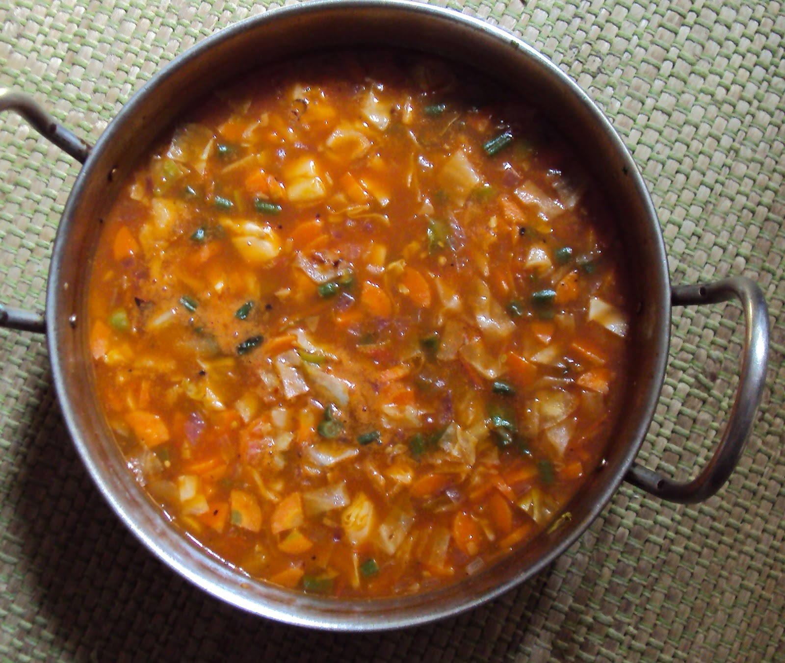 steamed Tibetan bread : Tingmo ... and a sweet sour spicy vegetable curry