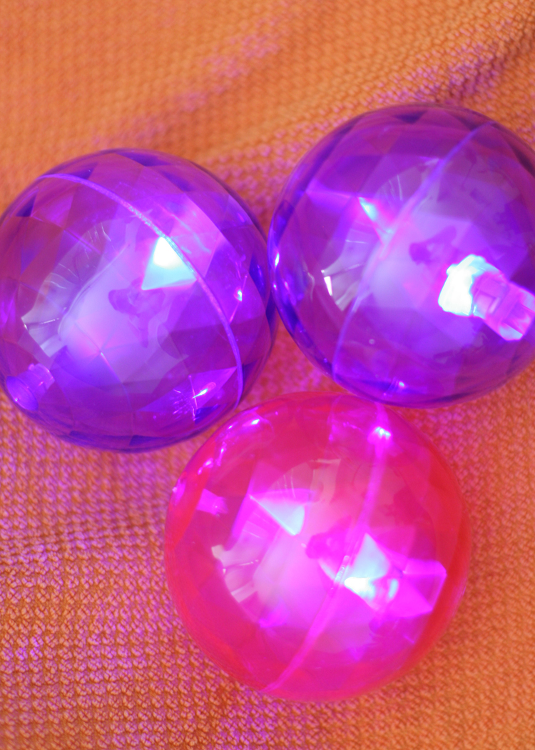 weelife: Mini Comets