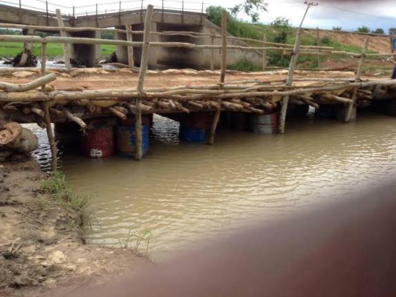 See the wooden bridge that links Adamawa North to Adamawa Central (photos)