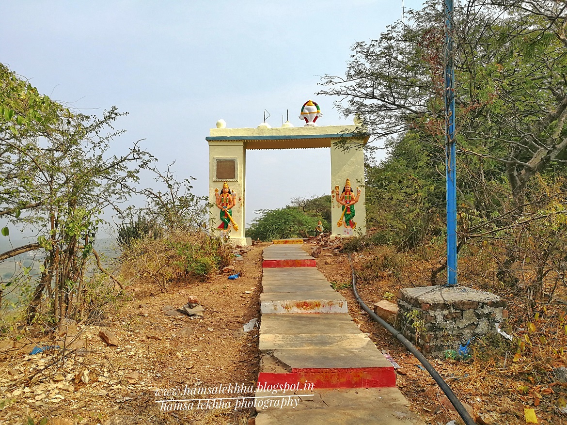 Hamsa Lekhha Travel diaries: Vedadri,Garudachalam - Lord Narasimha ...