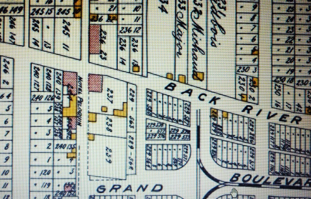 Code 18: Ahuntsic, d'hier à aujourd'hui