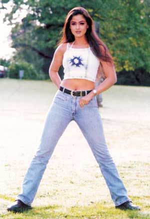 Navel Queen Simran | Simran - Definition Of Pleasure