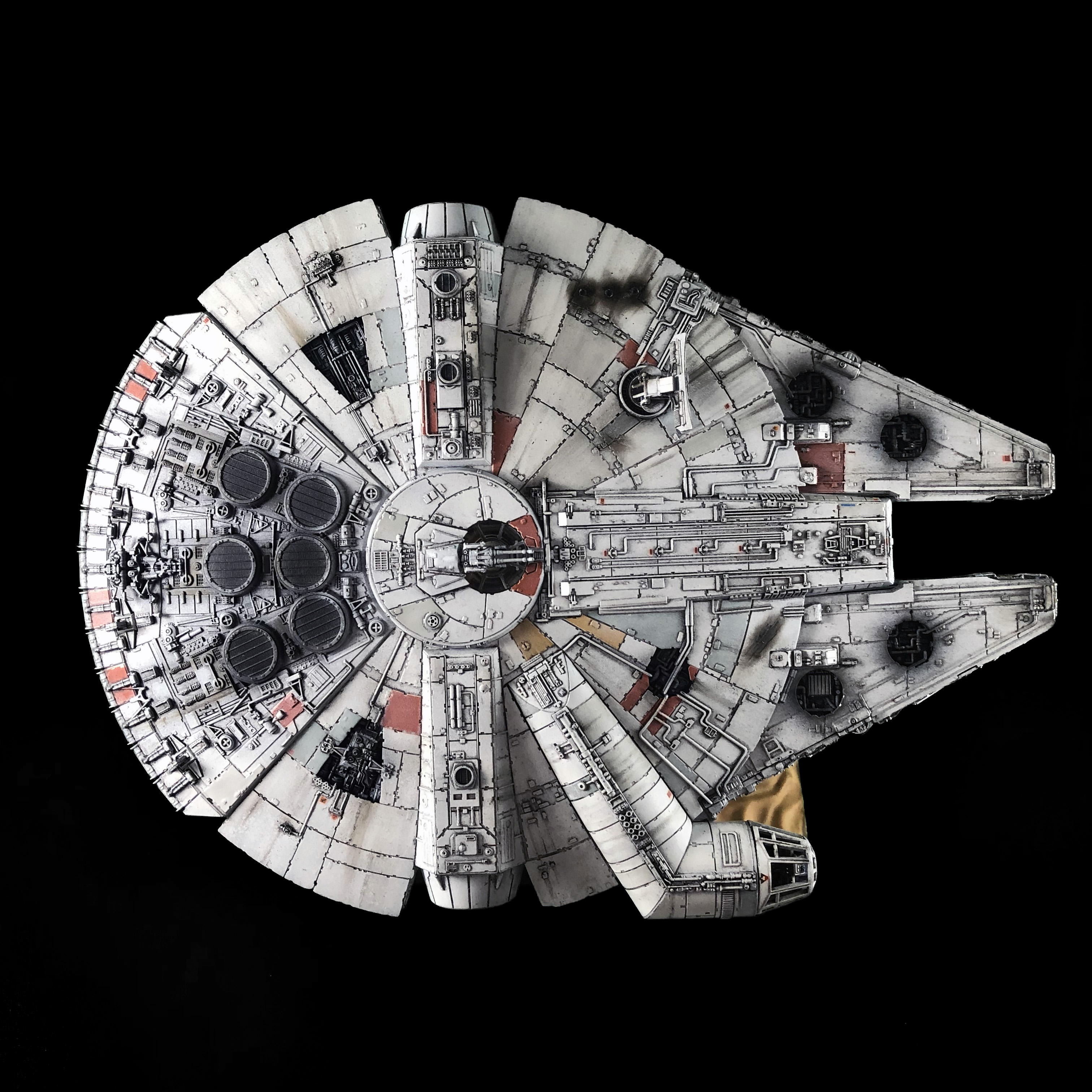 Completed Bandai Millennium Falcon 1/144